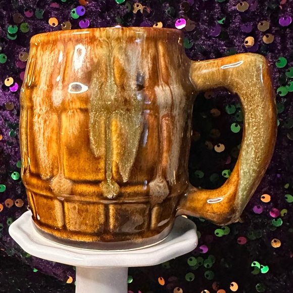 Dryden | Dining | Vintage Dryden Brown Ceramic Mug Open Barrel Art ...